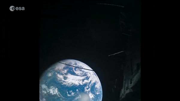 Video: Europe's Juice mission flies above Earth, Moon on its way to Jupiter - India Today